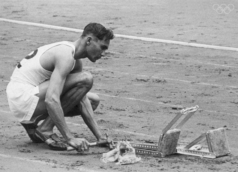 Duncan White, the first athlete to win an Olympic medal for Sri Lanka ...